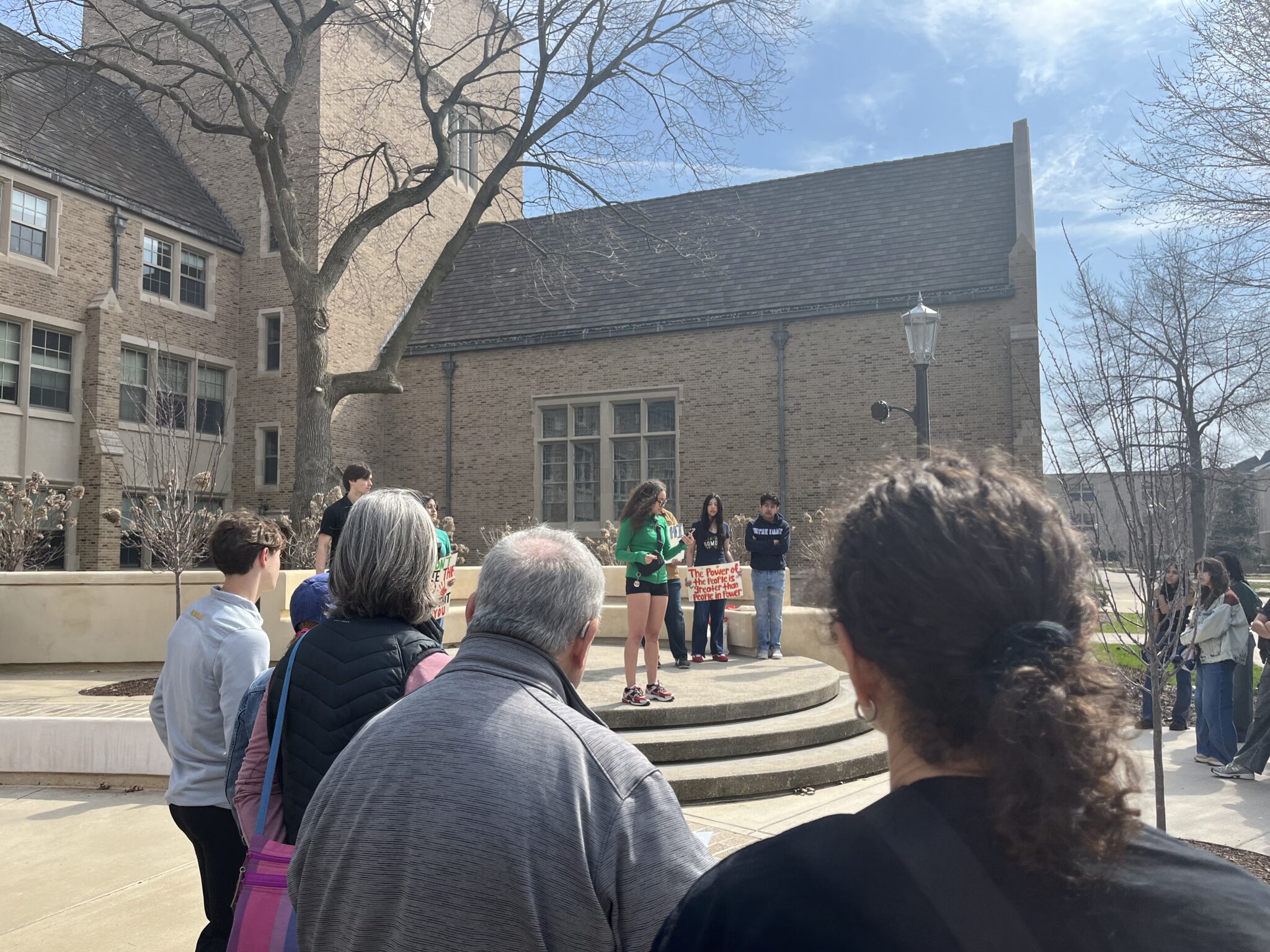 Students Organize Immigration Protest on Campus - Irish Rover